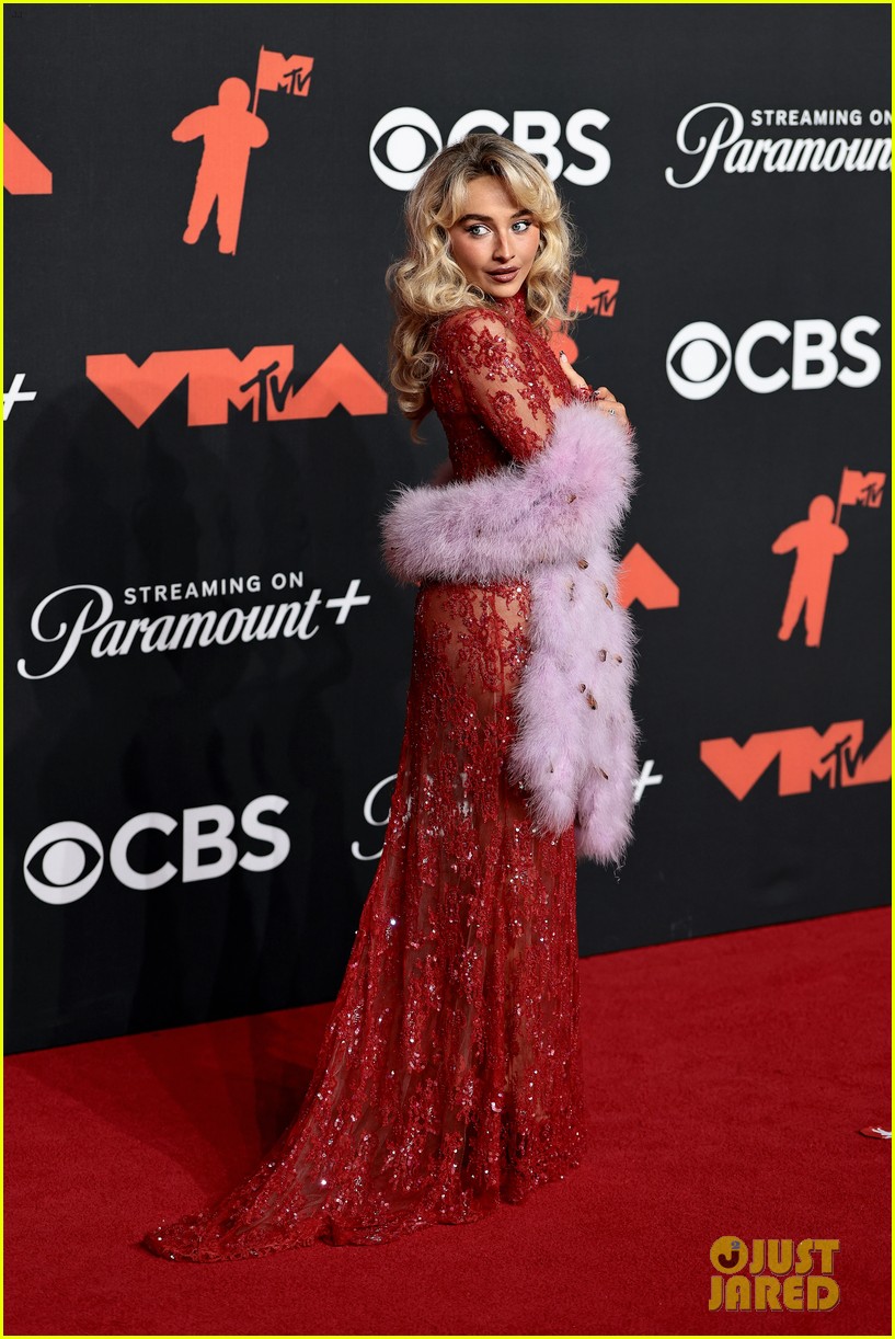 Sabrina Carpenter Is Red Hot in Sheer Dress on MTV VMAs 2025 Red Carpet!: Photo 5198744 | Photos ...