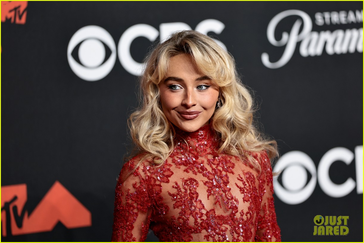 Sabrina Carpenter Is Red Hot in Sheer Dress on MTV VMAs 2025 Red Carpet!: Photo 5198746 | Photos ...