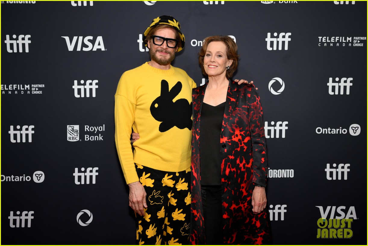 Sigourney Weaver Reveals Her True Thoughts About 'Alien: Earth' TV Show ...