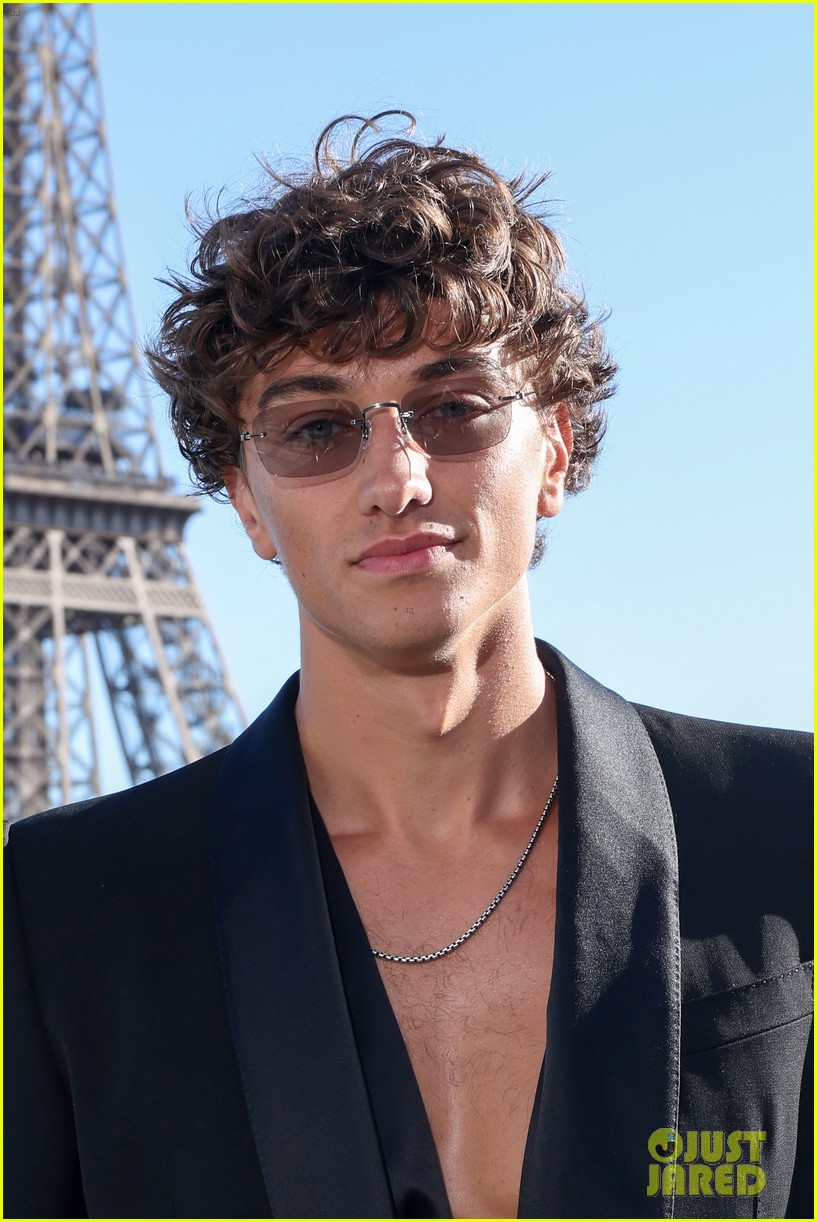 Lola Tung, Christopher Briney & 'The Summer I Turned Pretty' Cast Celebrate Series Finale ...