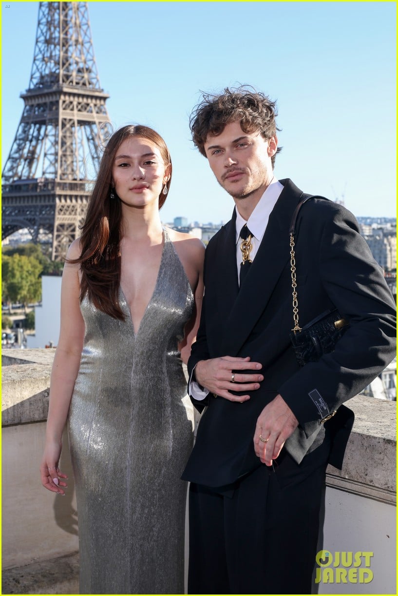 Lola Tung, Christopher Briney & 'The Summer I Turned Pretty' Cast Celebrate Series Finale ...