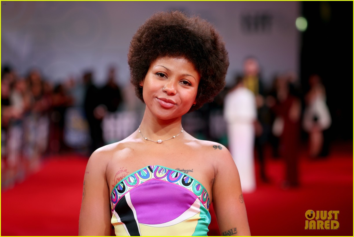 Lily James Premieres New Bumble Dating App Movie 'Swiped' at TIFF 2025 ...