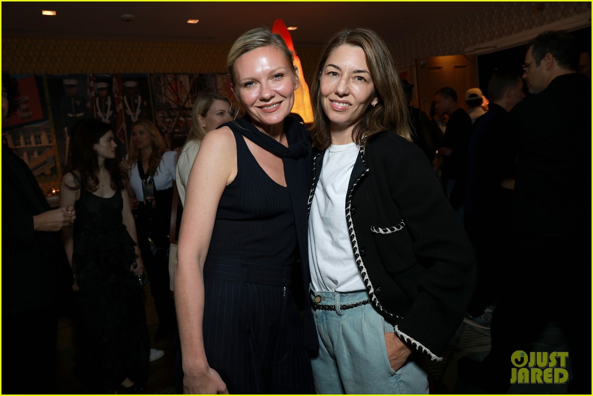 Channing Tatum & Kirsten Dunst Get Support from Celeb Friends at NYC ...