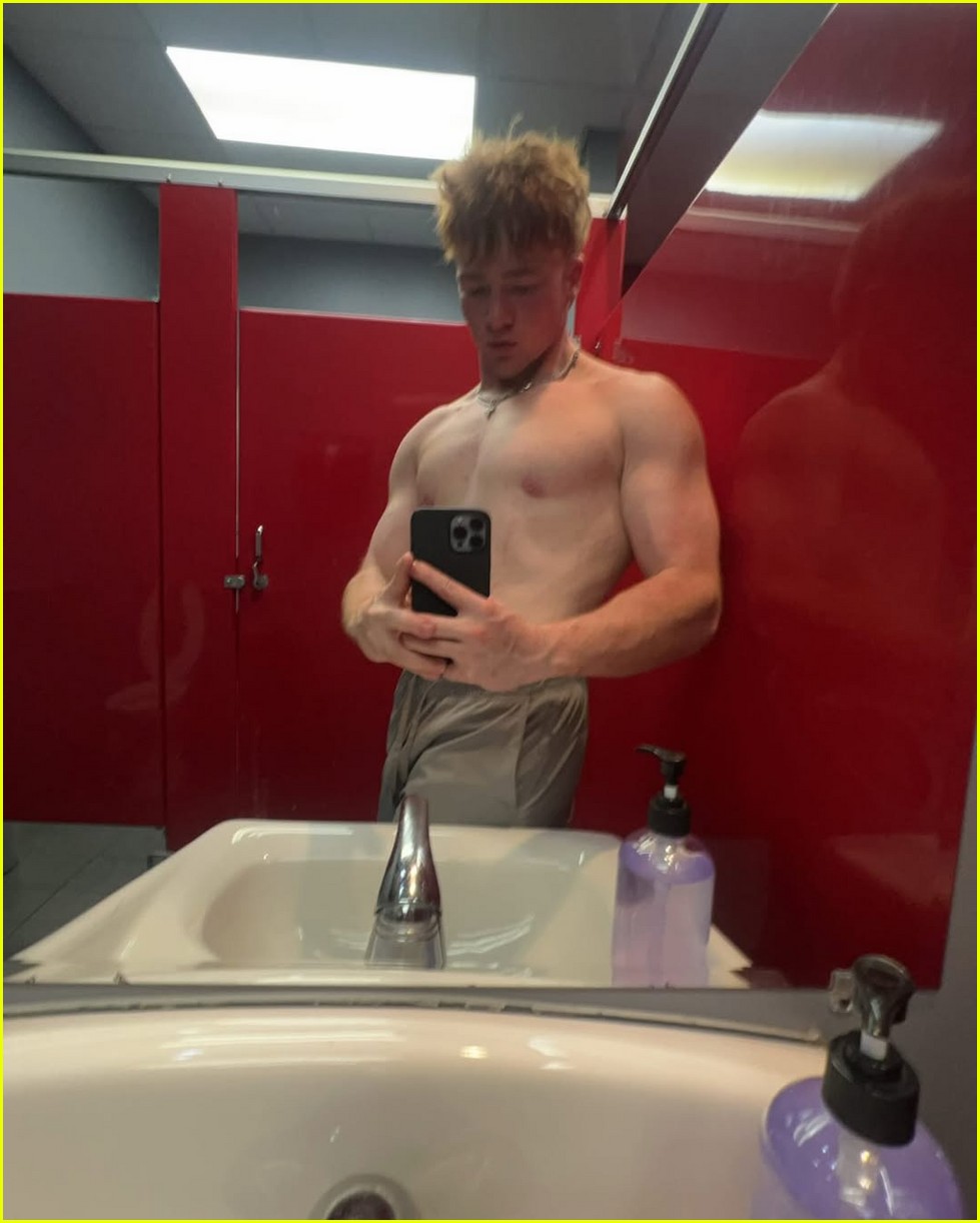 Fresh Off the Boat's Trevor Larcom Reveals 130 Pound Weight Loss ...