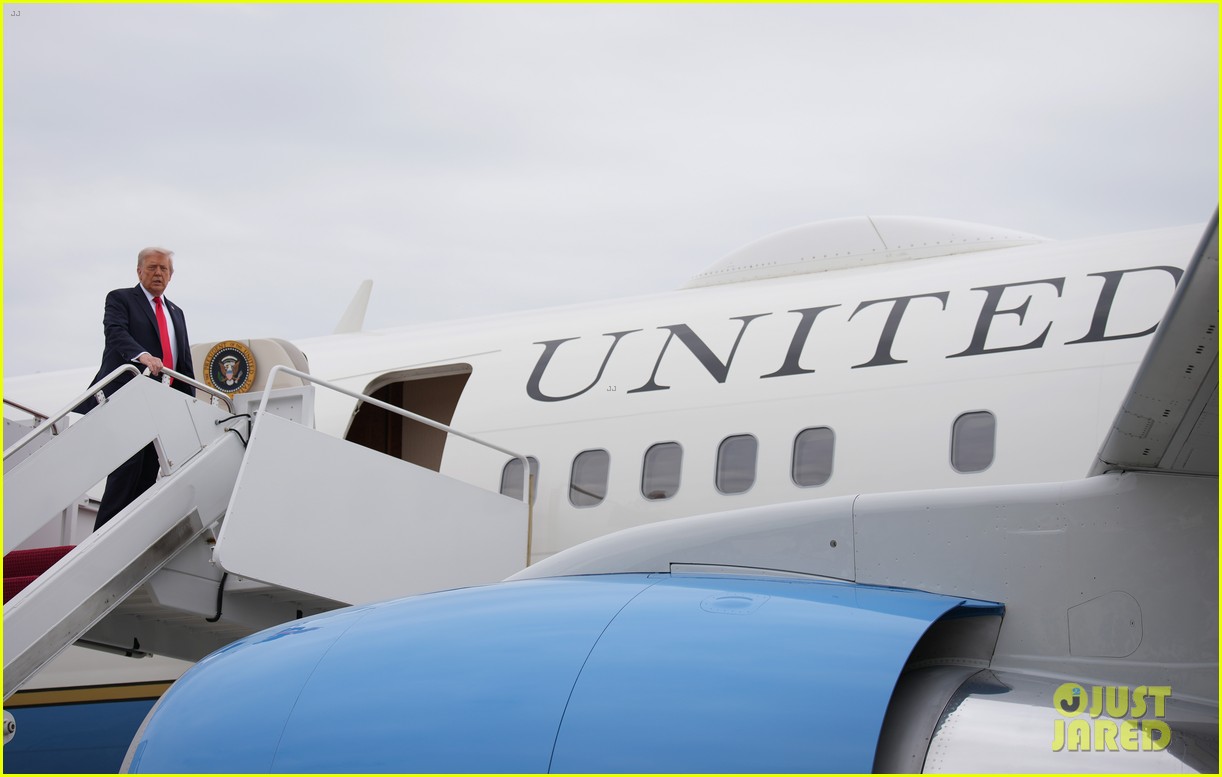 Trump Attends US Open 2025, Draws Boos & Cheers From Crowd: See Which ...