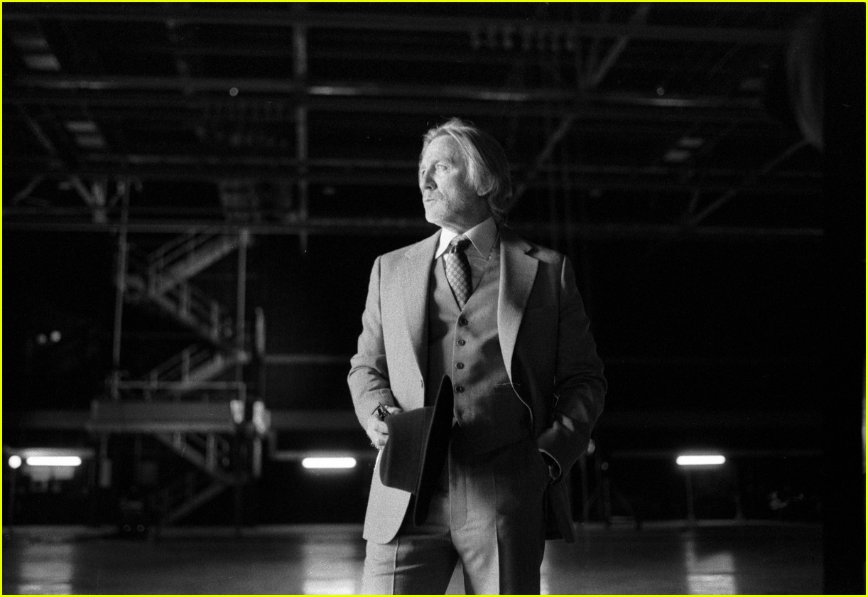 'Wake Up Dead Man: A Knives Out Mystery' Teaser Trailer Debuts Star ...