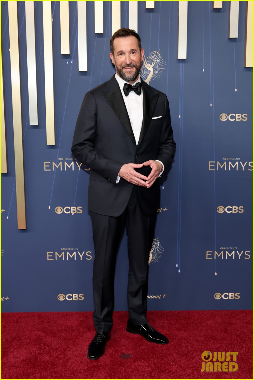 Noah Wyle Wins Two Emmys for 'The Pitt': Best Actor & Best Drama Series!: Photo 5203354 | Noah ...