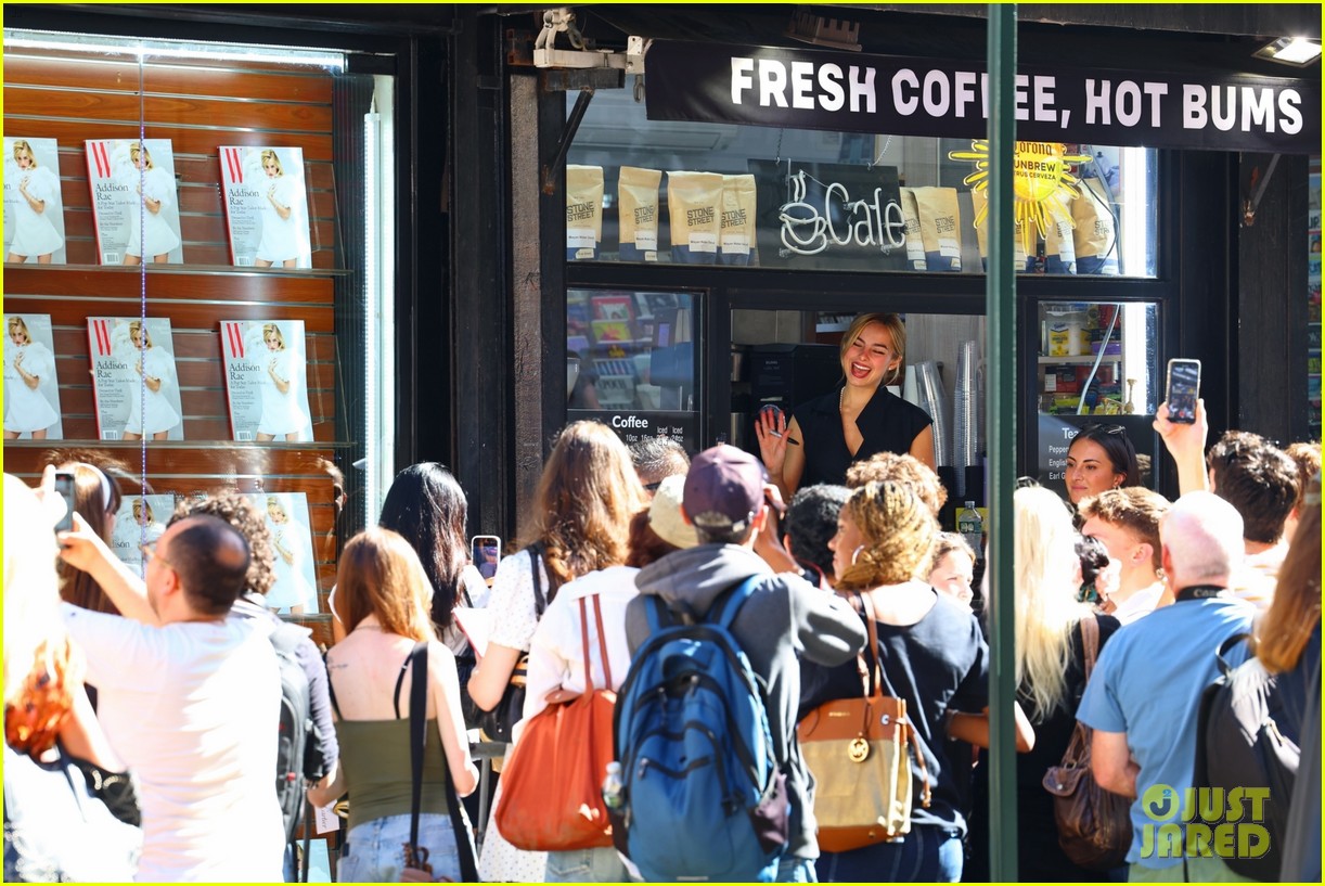 Addison Rae Signs Copies of Her W Magazine Cover for Fans in NYC on Her ...