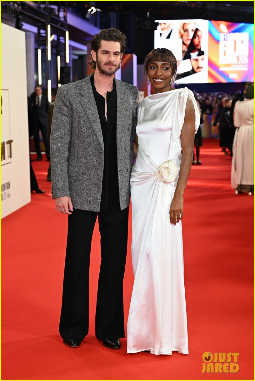 Julia Roberts, Andrew Garfield, & Ayo Edebiri Attend 'After the Hunt ...