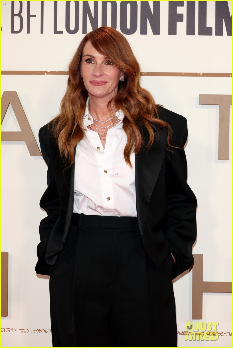 Julia Roberts, Andrew Garfield, & Ayo Edebiri Attend 'After the Hunt ...