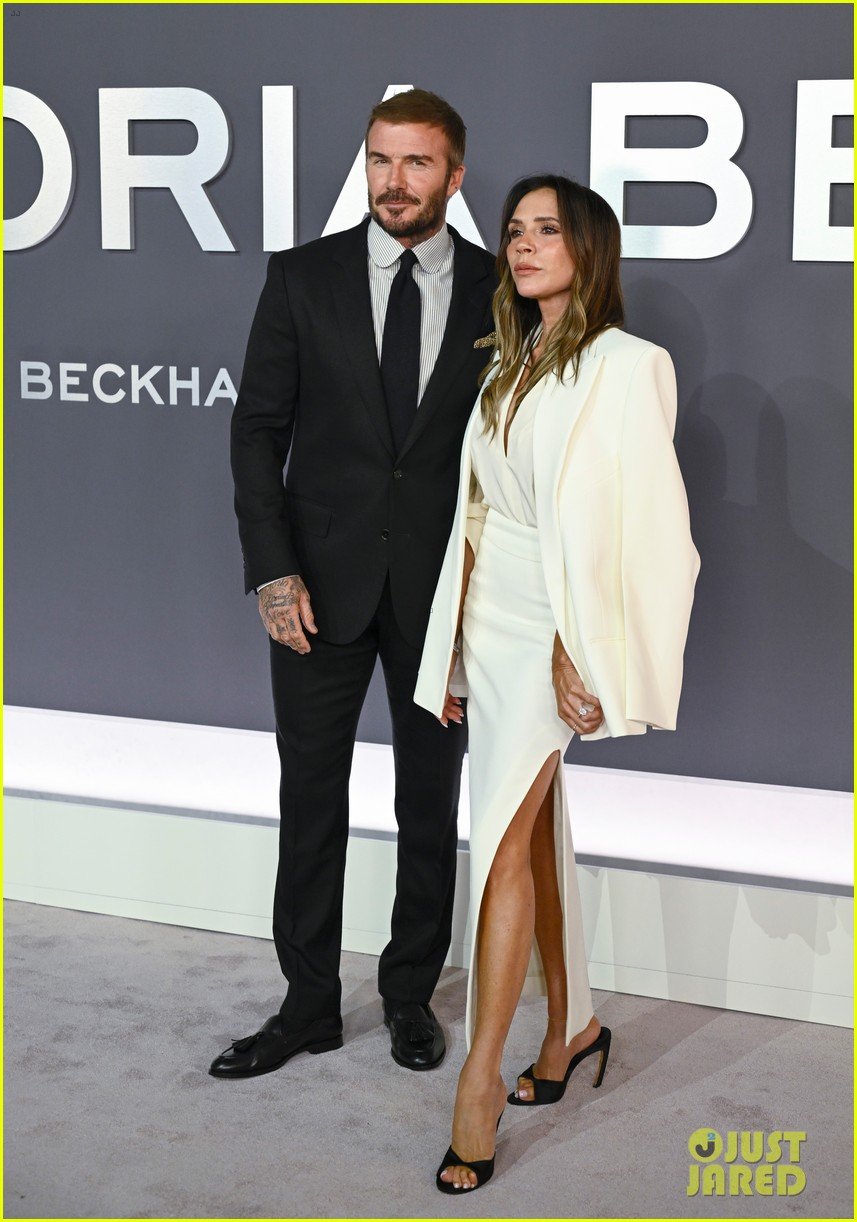 Victoria Beckham Gets Support From Full Family, Except Son Brooklyn, at ...