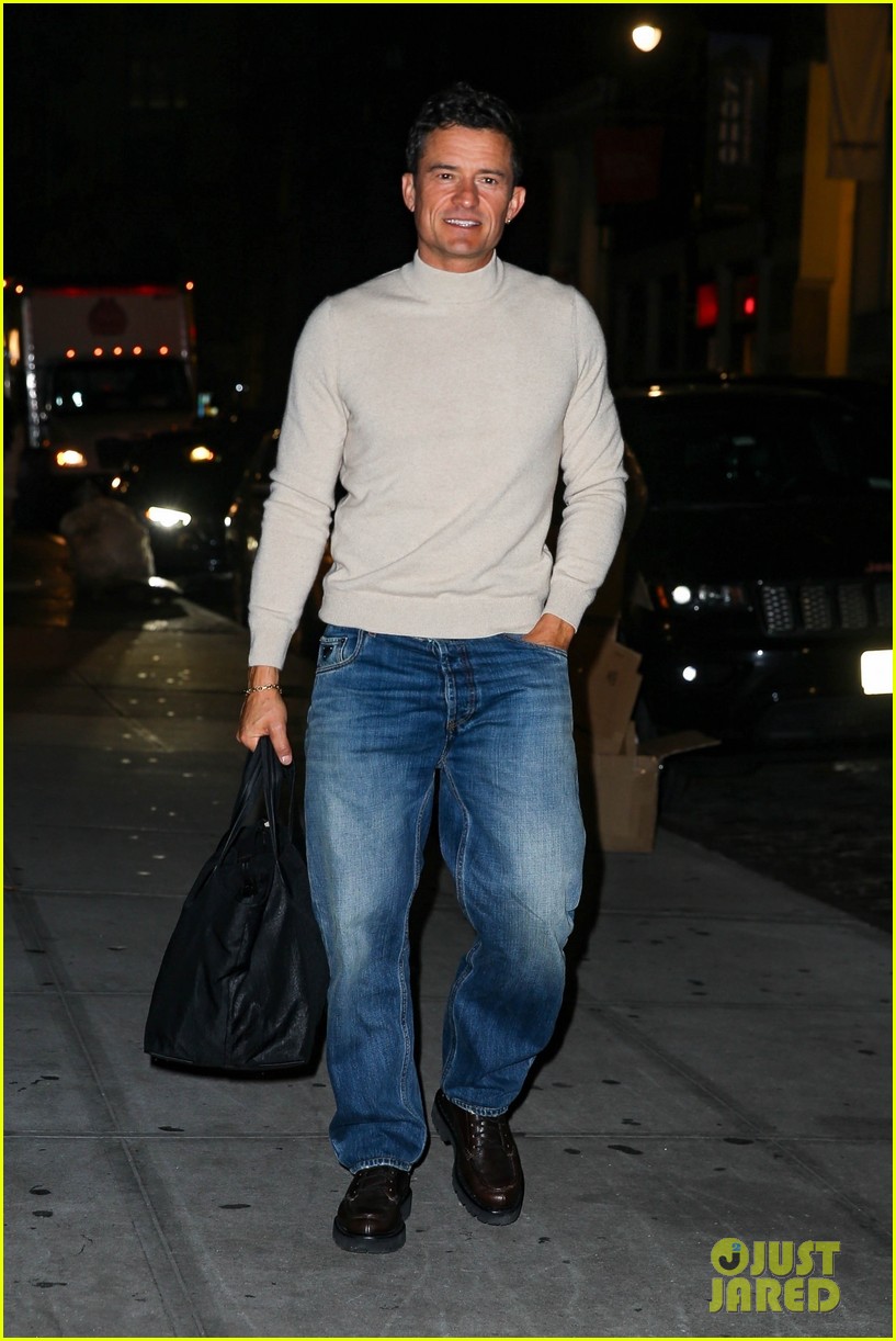 Orlando Bloom Is Already Dressing Perfectly for Fall & You Can Buy The ...