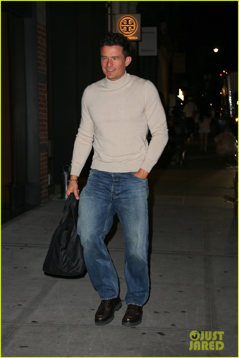 Orlando Bloom Is Already Dressing Perfectly for Fall & You Can Buy The ...