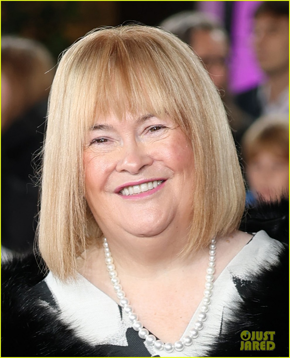 Susan Boyle Debuts New Look & Is Unrecognizable, 16 Years After Going ...