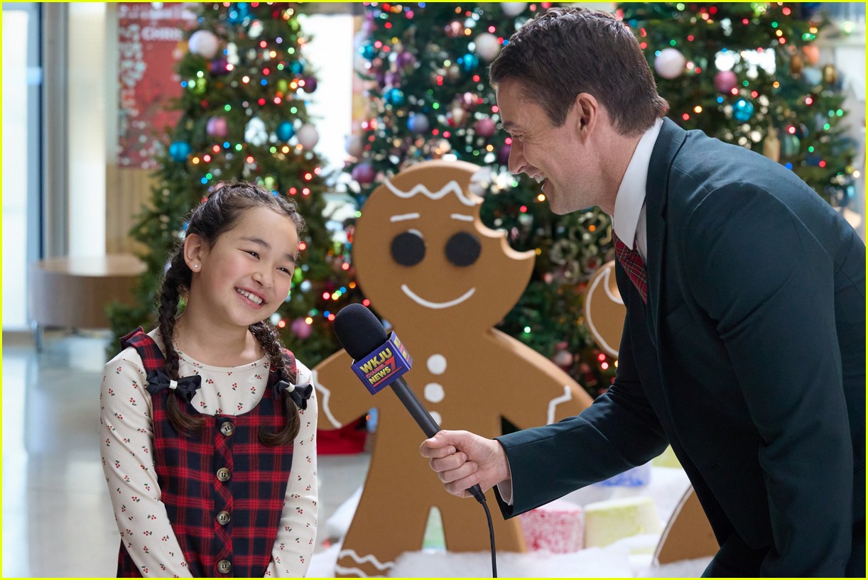 Hallmark's Robert Buckley Explains Why His Family Celebrates ...