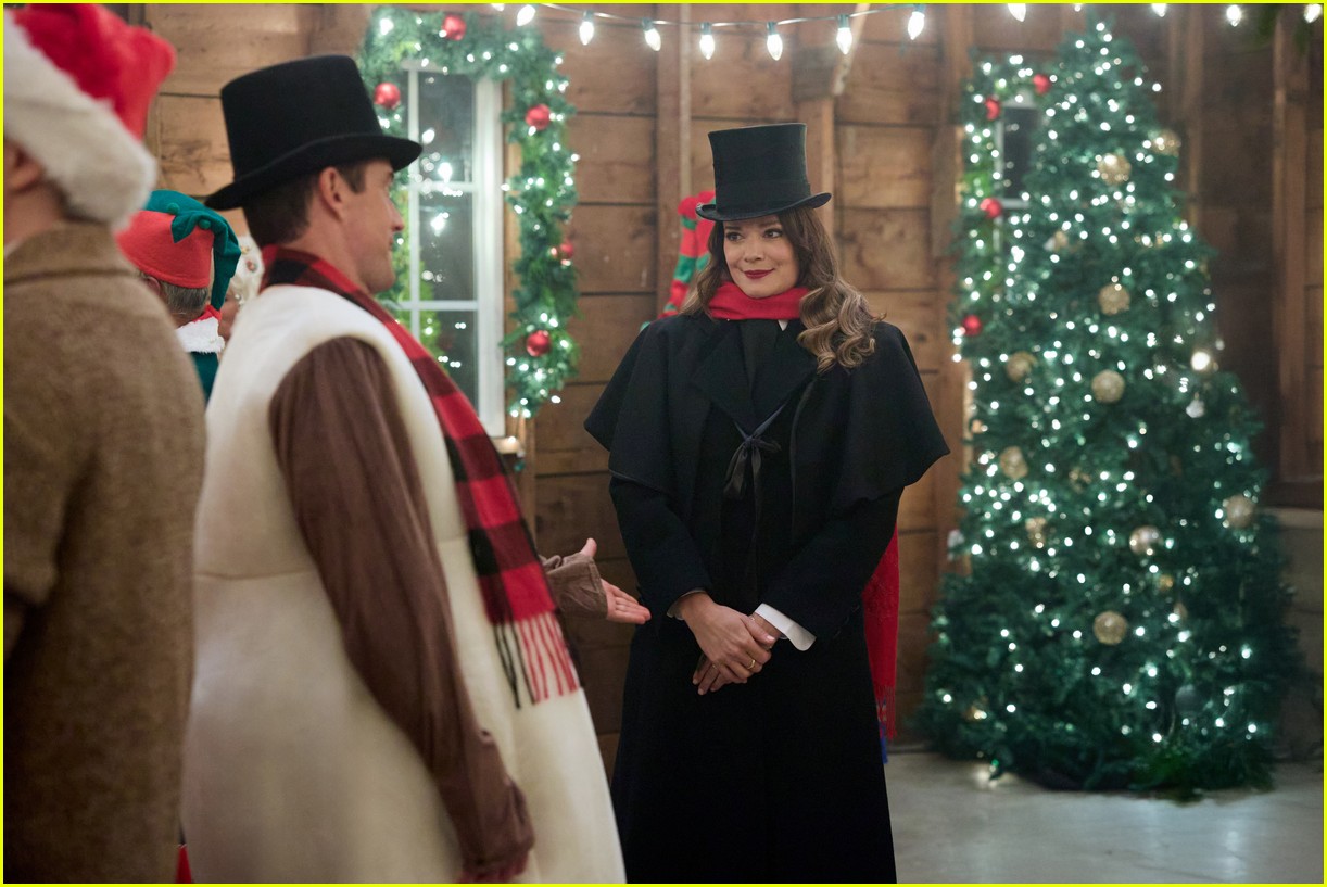 Hallmark's Robert Buckley Explains Why His Family Celebrates ...