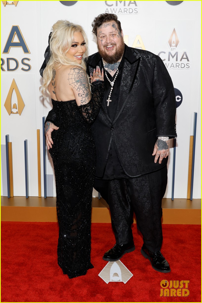 Bunnie XO Responds to Criticism for Taking Jelly Roll Back After He ...