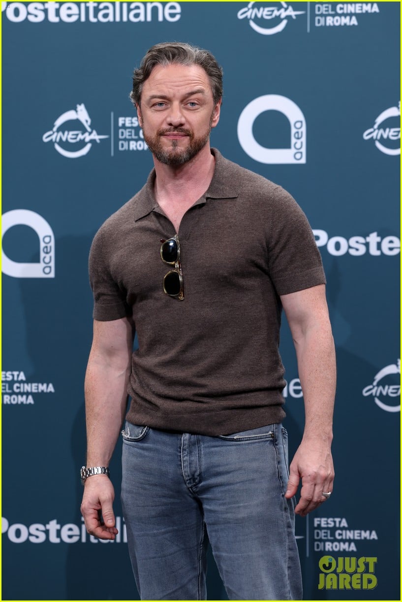 James McAvoy Holds Hands with Wife Lisa Liberati at 'California Schemin ...