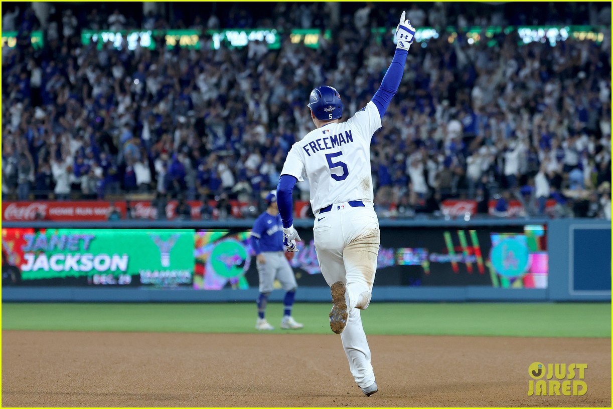 Dodgers Win Game 3 of World Series After 18-Inning Game Lasting Over 6. ...
