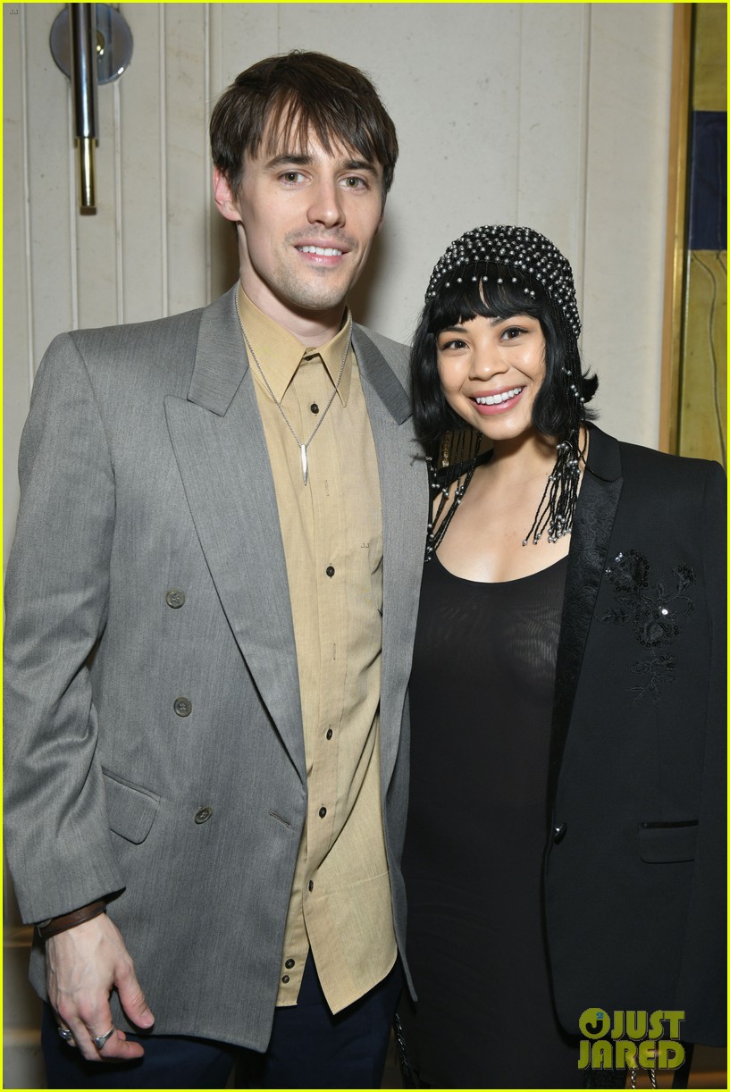 Broadway Stars Eva Noblezada & Reeve Carney Are Married After Six Years ...