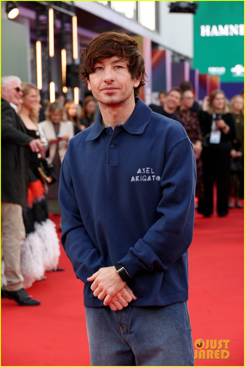 Paul Mescal & Jessie Buckley Premiere 'Hamnet' at BFI London Film ...