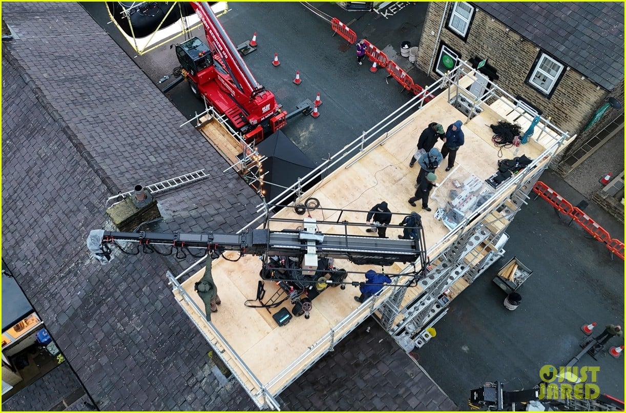 'Harry Potter' HBO Series First Set Photos: Bel Powley Joins Stars ...