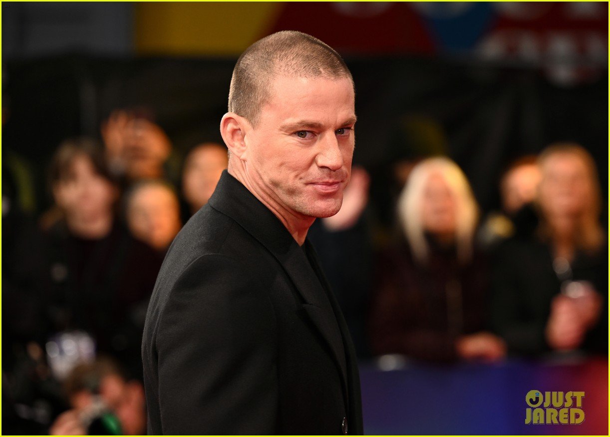 Channing Tatum & Girlfriend Inka Williams Share Kiss at 'Roofman ...