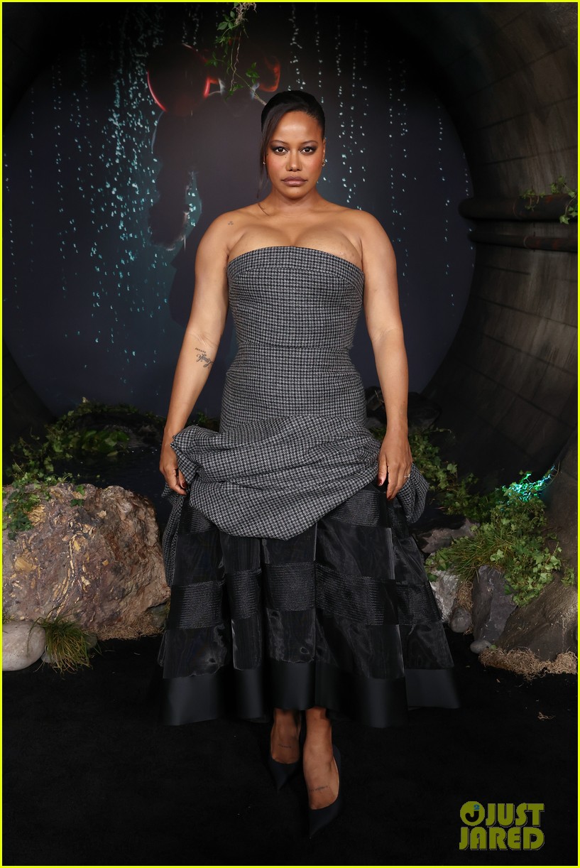 Taylour Paige Joins Blake Cameron James, Chris Chalk, & More at 'IT ...