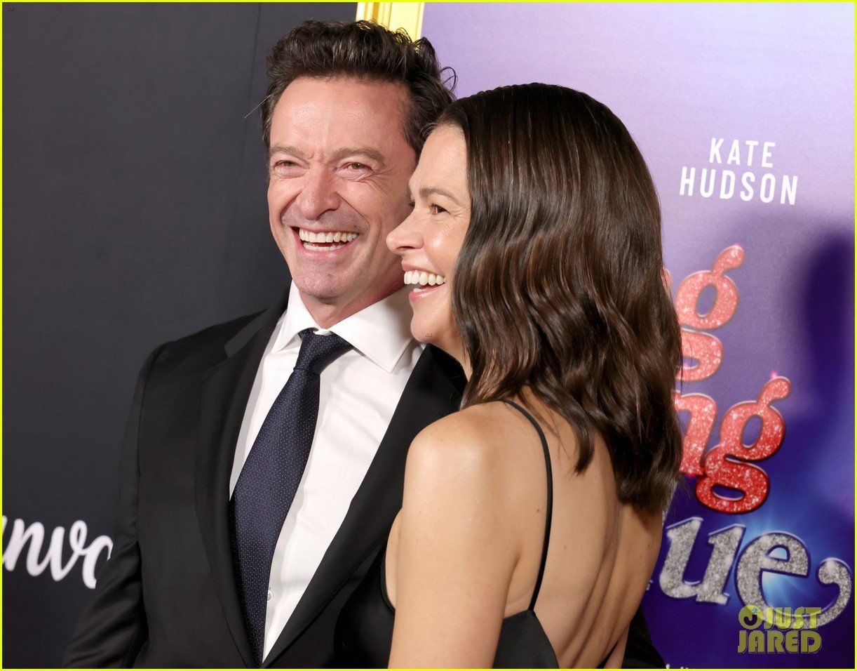 Hugh Jackman & Sutton Foster Walk First Red Carpet as a Couple for Hugh ...