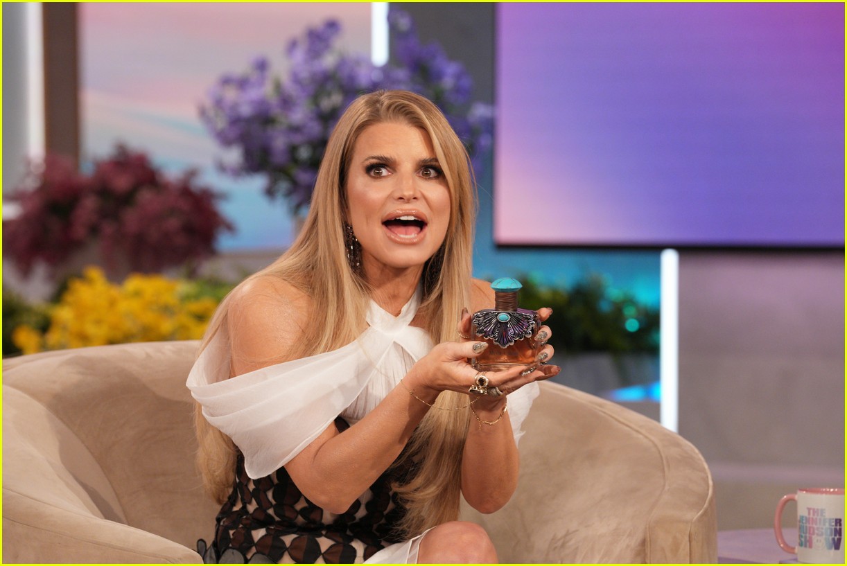 Jessica Simpson Talks Musical Comeback After 17 Years, Possible Collab ...