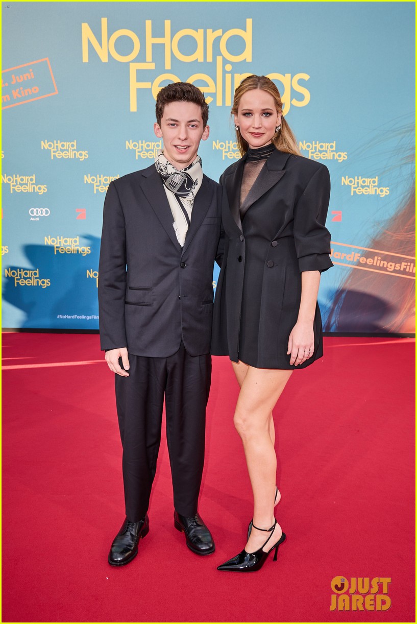 Jennifer Lawrence Supports Former Co-Star Andrew Barth Feldman at 'Maybe Happy Ending' on ...