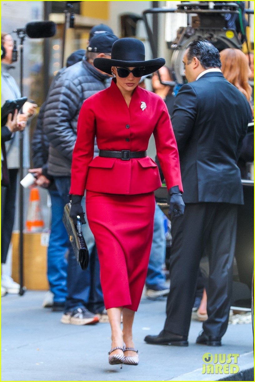 Jennifer Lopez Looks Fabulous in Red as She Begins Filming 'The Last ...