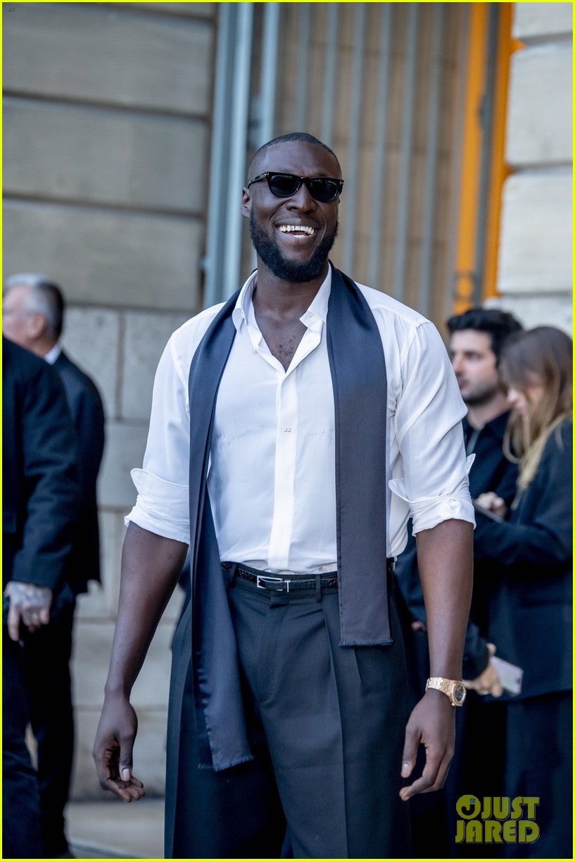 Kylie Jenner, Pamela Anderson, & More Stars Coordinate in Black for Tom Ford Show in Paris ...