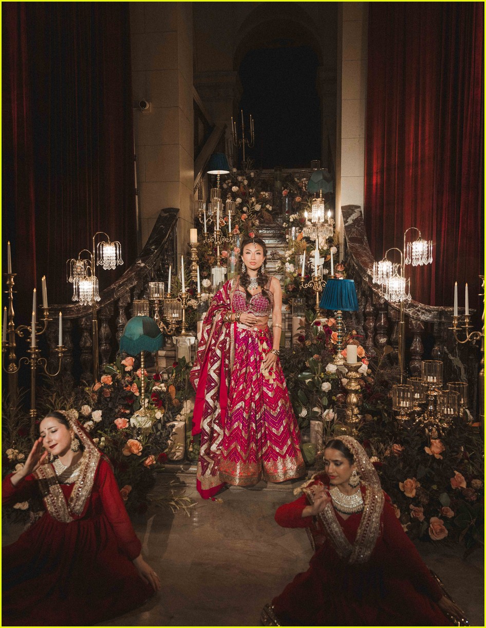 Lilly Singh Hosts Star-Studded ‘Love & Light: A Royal Affair’ Diwali ...