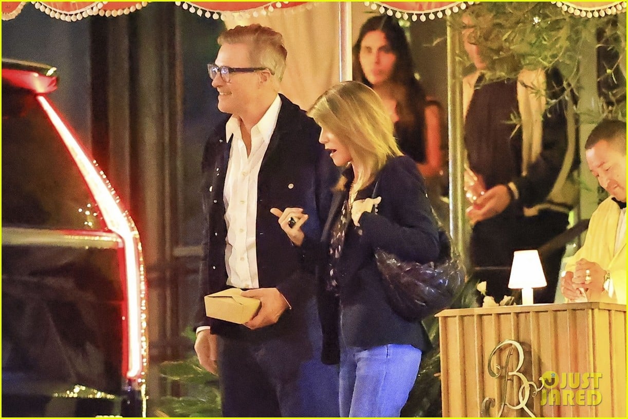 Lori Loughlin Spotted at Dinner with Actor James Tupper Just One Day Before Breakup News: Photo ...