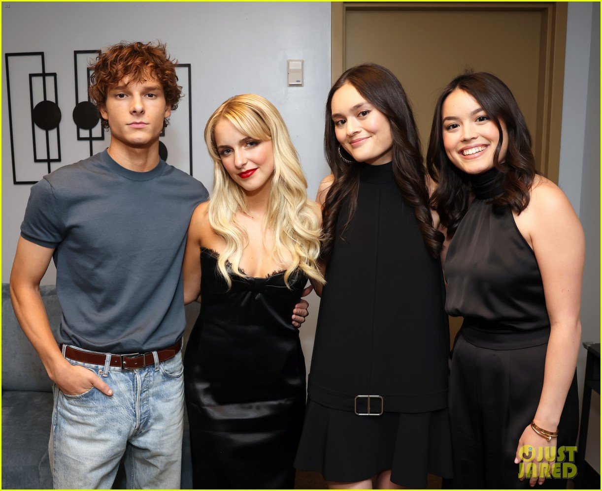 Mason Thames & Mckenna Grace Pair Up For 'Regretting You' Sorority ...