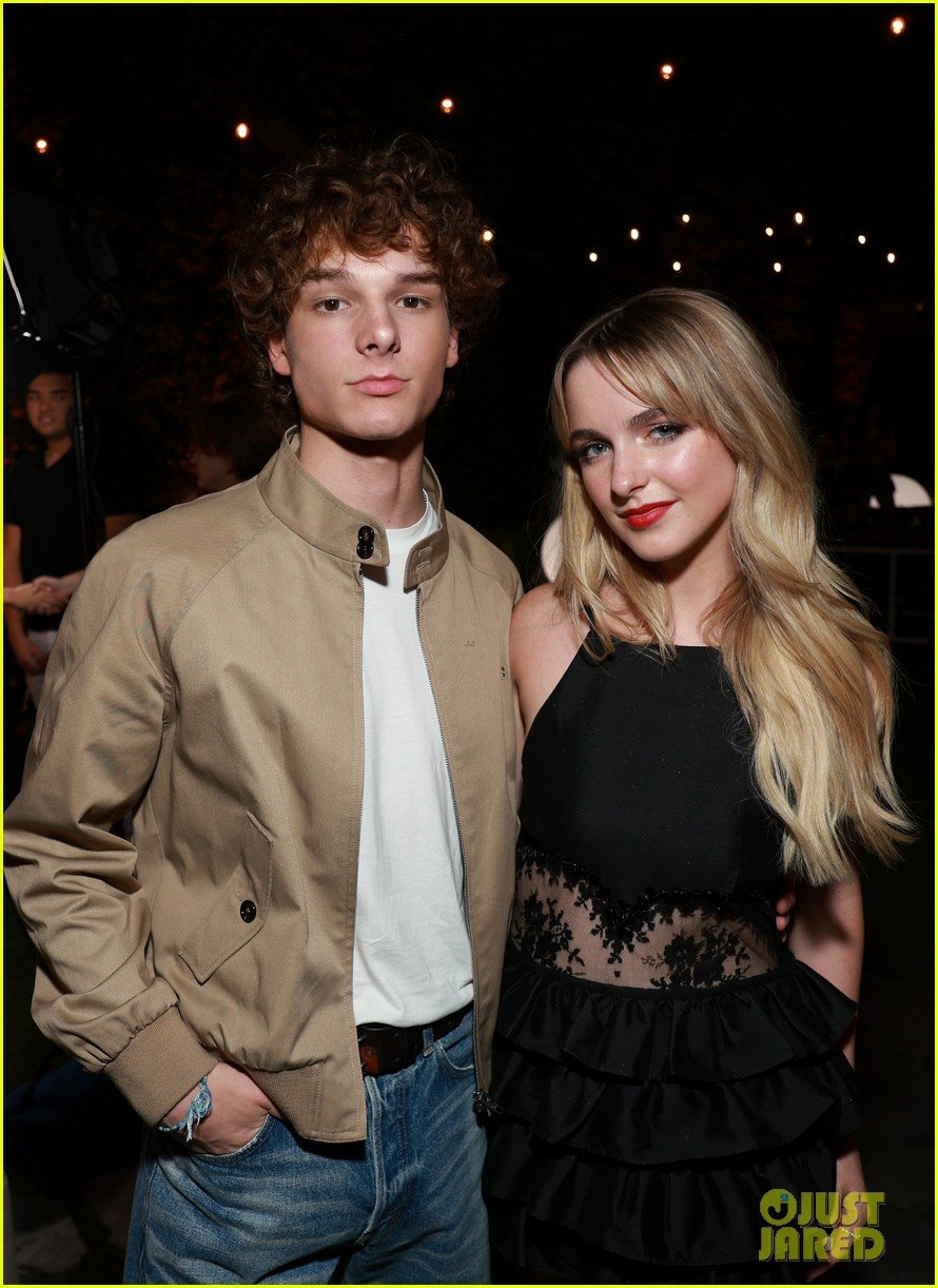 Mckenna Grace & Mason Thames from 'Regretting You' Are Dating in Real ...