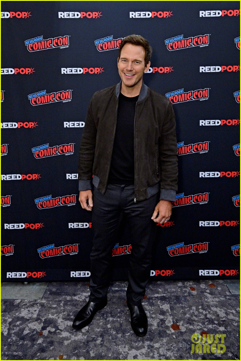 Chris Pratt & Kali Reis Promote New Movie 'Mercy' at New York Comic Con 2025! : Photo 5214428 ...