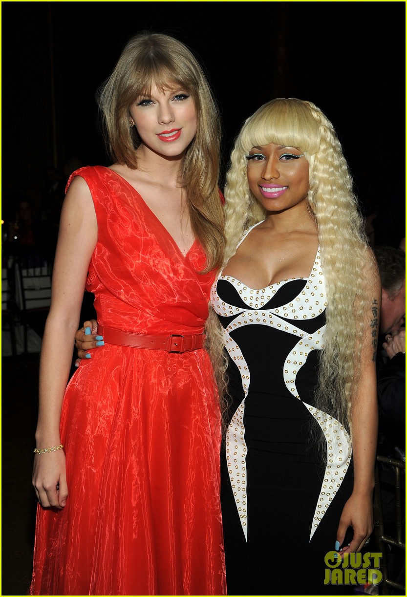 Nicki Minaj Live Tweets Her Review of Taylor Swift's New Album, Reveals Her Favorite Lyrics ...