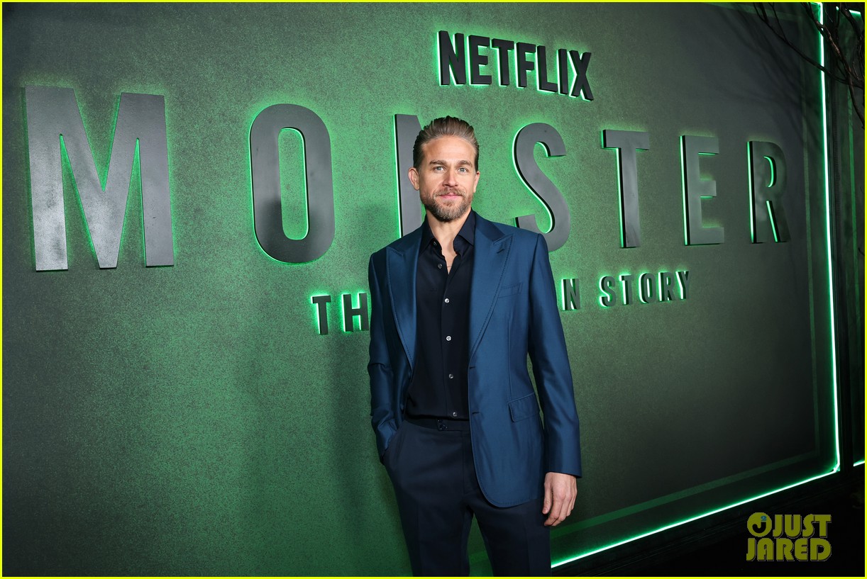 Charlie Hunnam Attends 'Monster: The Ed Gein Story' NYC Premiere With Ryan Murphy & More: Photo ...