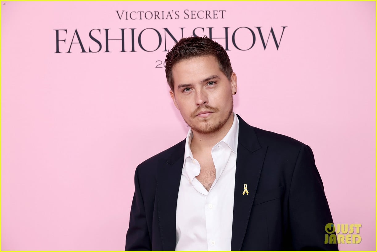 Patrick Schwarzenegger & Dylan Sprouse Attend Victoria's Secret Fashion ...