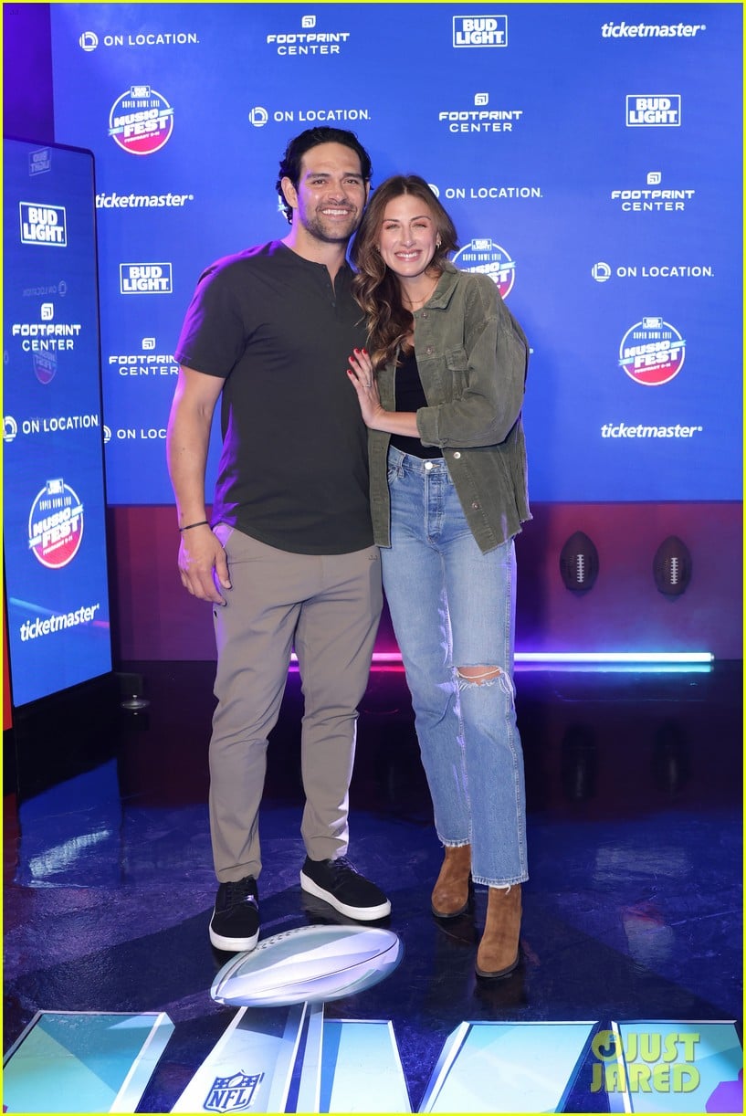 Mark Sanchez's Wife, 'Chad Powers' Actress Perry Mattfeld, Recently ...