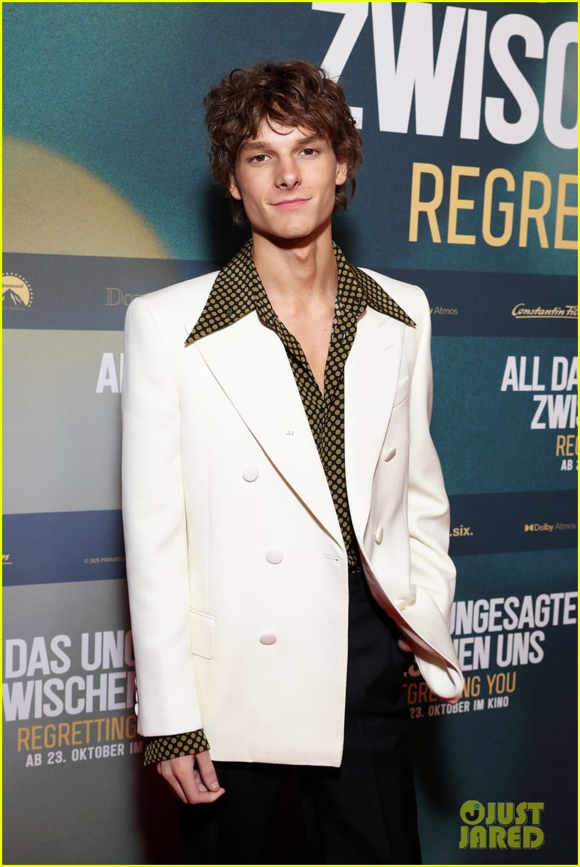 'Regretting You' Real-Life Couple Mckenna Grace & Mason Thames Head Out ...