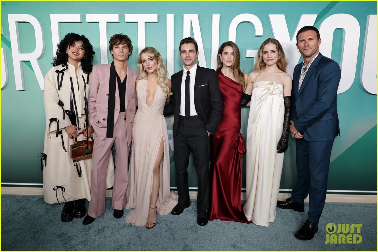 Mckenna Grace & Mason Thames Couple Up at 'Regretting You' Premiere In ...