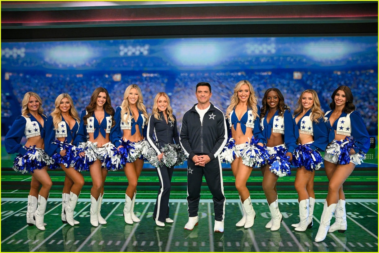 Kelly Ripa & Mark Consuelos Dress Up in Many Costumes for Their 2025 ...