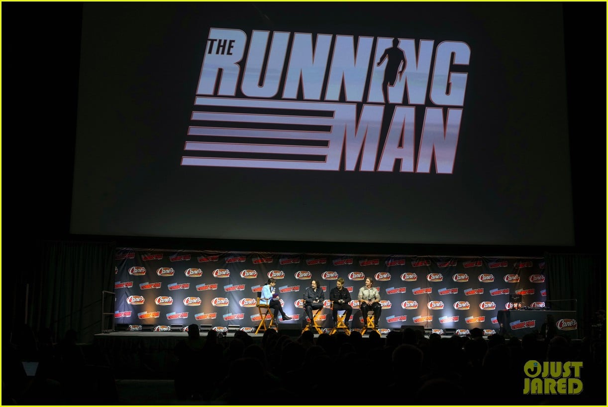 Glen Powell & Lee Pace Promote 'The Running Man' at NYCC With Director ...