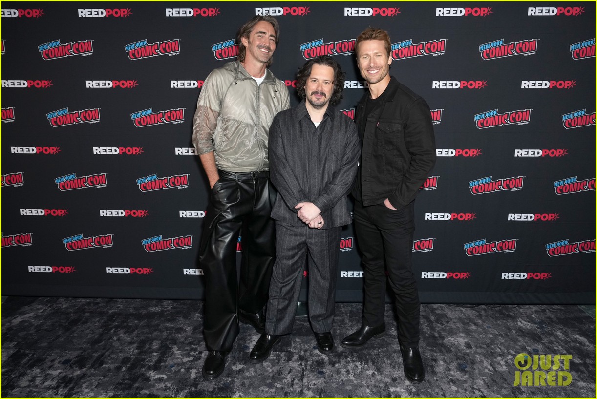 Glen Powell & Lee Pace Promote 'The Running Man' at NYCC With Director ...