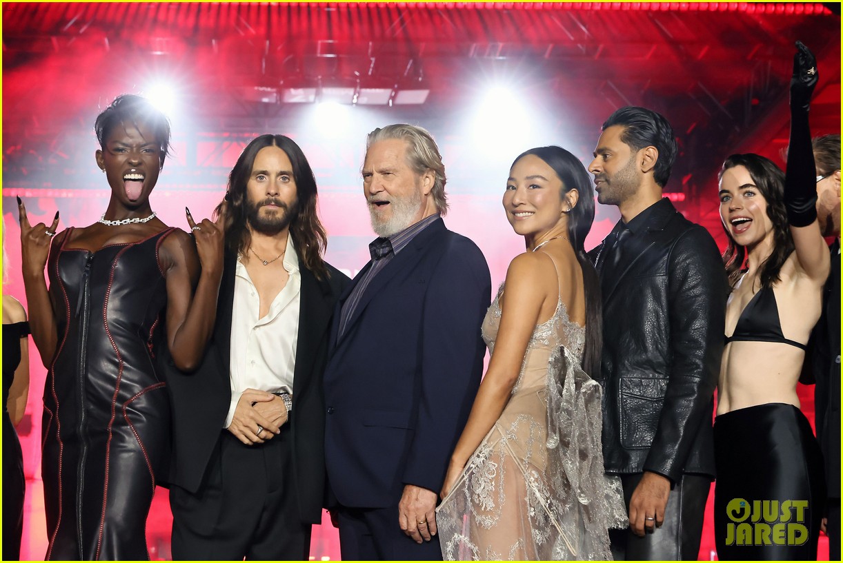 'Tron: Ares' Cast Shuts Down Hollywood Boulevard for L.A. Premiere ...
