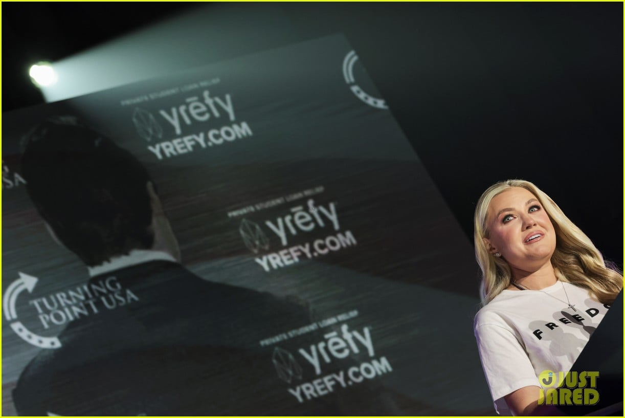 JD Vance & Erika Kirk's Embrace at Turning Point Event Is Getting a Lot ...