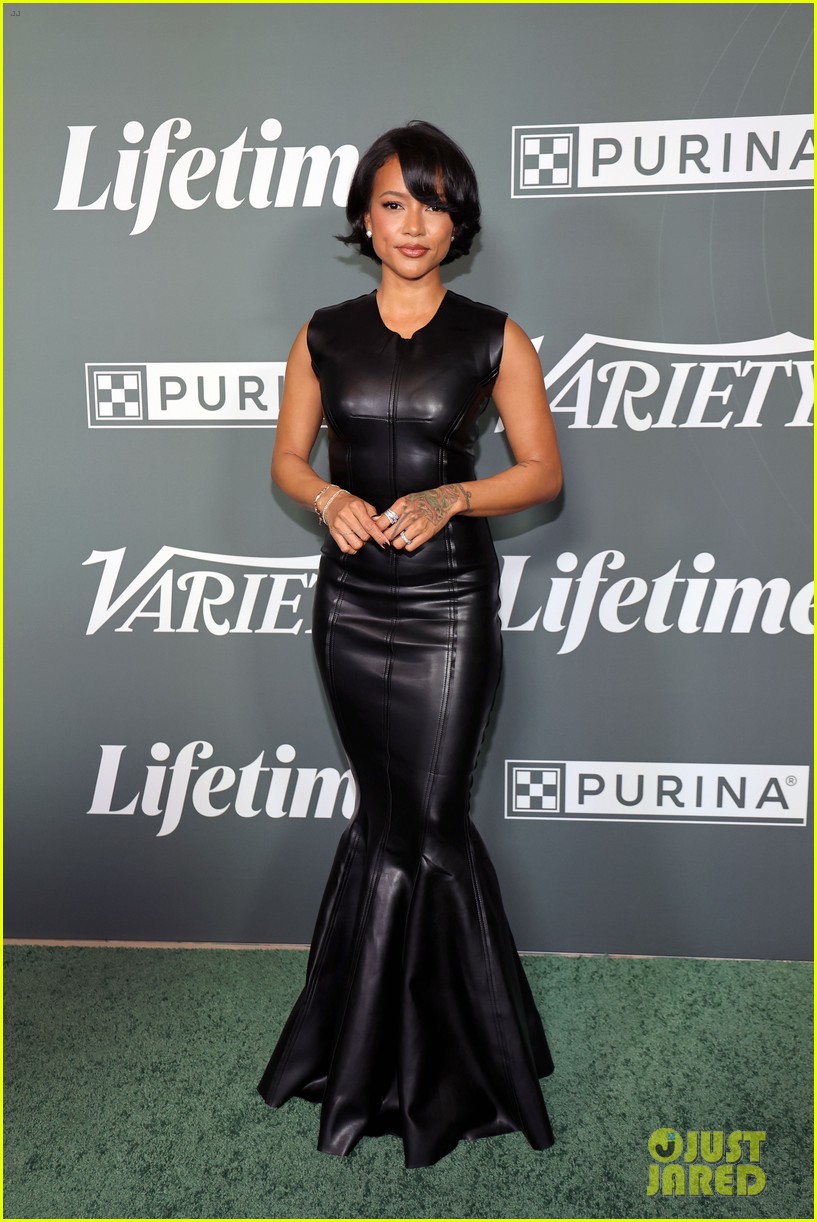 Kate Hudson Joins Eva Longoria, Jane Fonda, Wanda Sykes, & More Stars ...